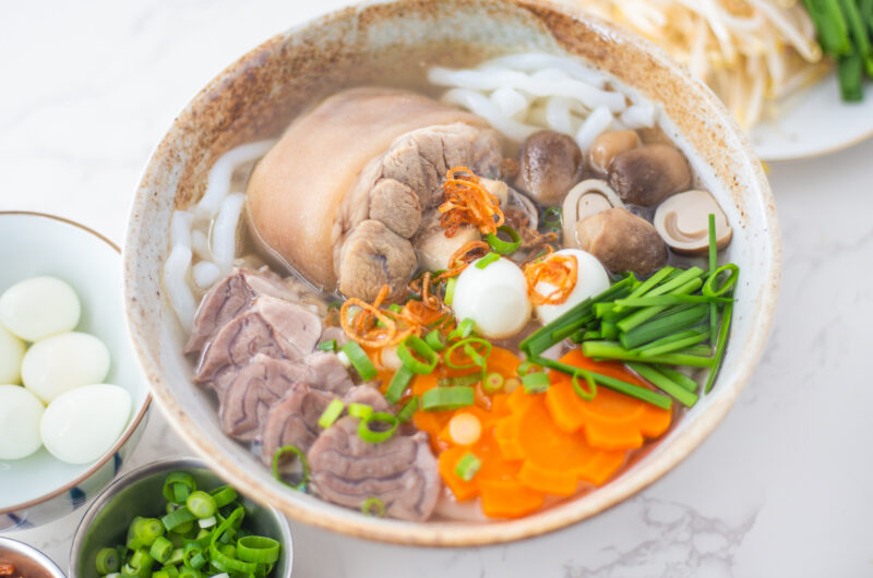 Bánh canh giò heo • Tapioca noodle soup with pork hock – MM Bon Appétit